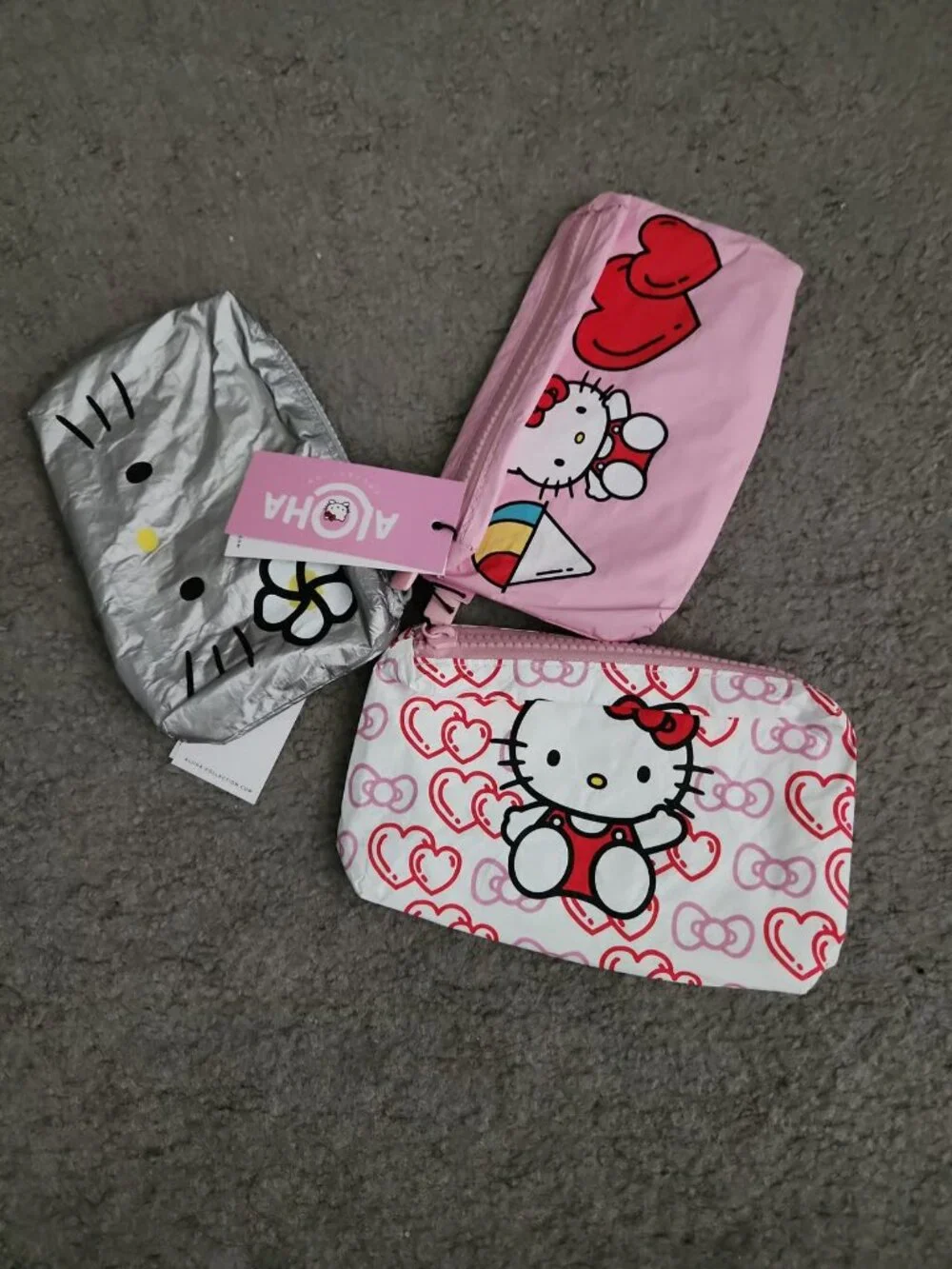ALOHA Collection | Bags | Aloha Collection Hello Kitty Exclusive ...